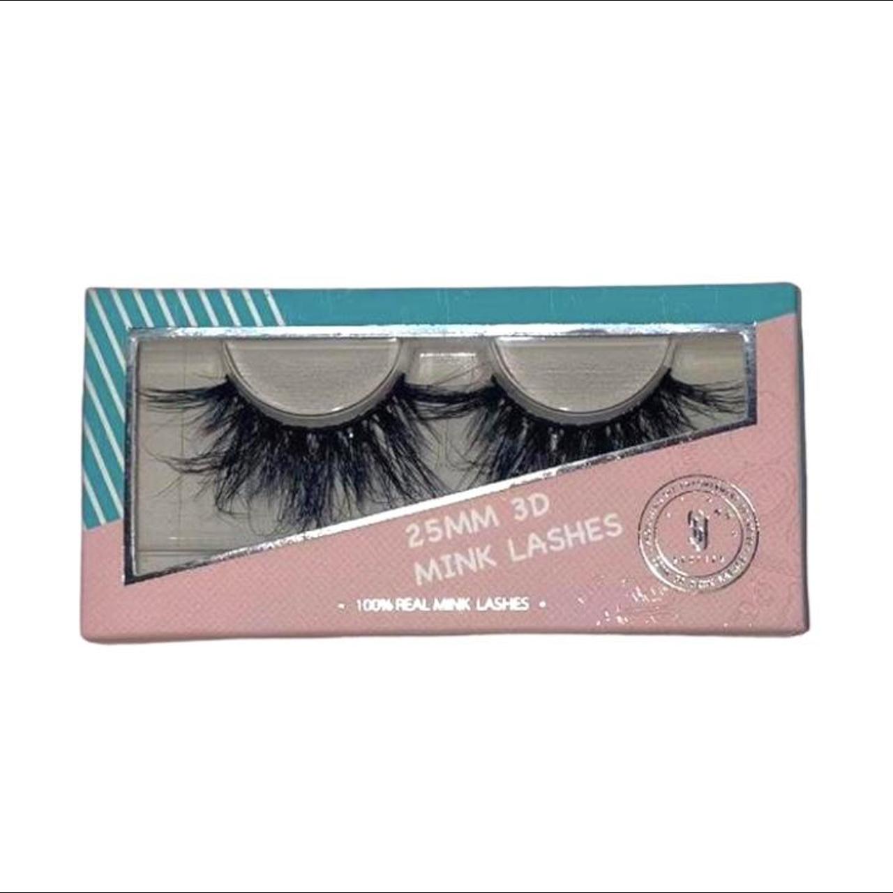 25mm lashes details: -brand new, unopened... - Depop