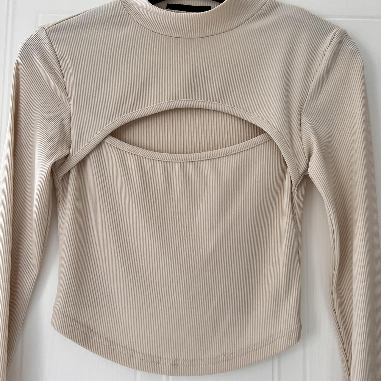 Shein cream rubber cut out crop top Excellent condition - Depop