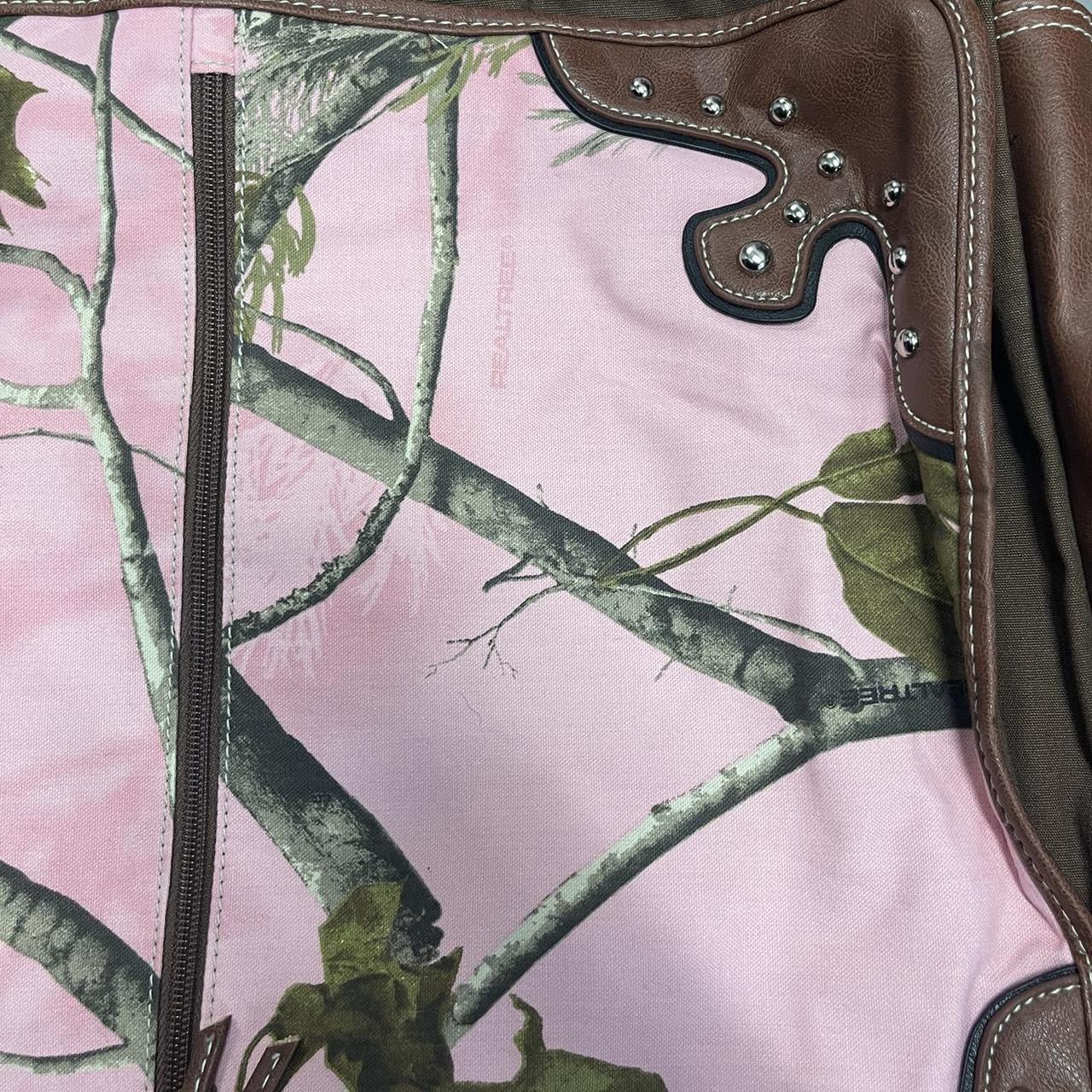 Pink Camo Realtree shoulder laptop bag - Depop