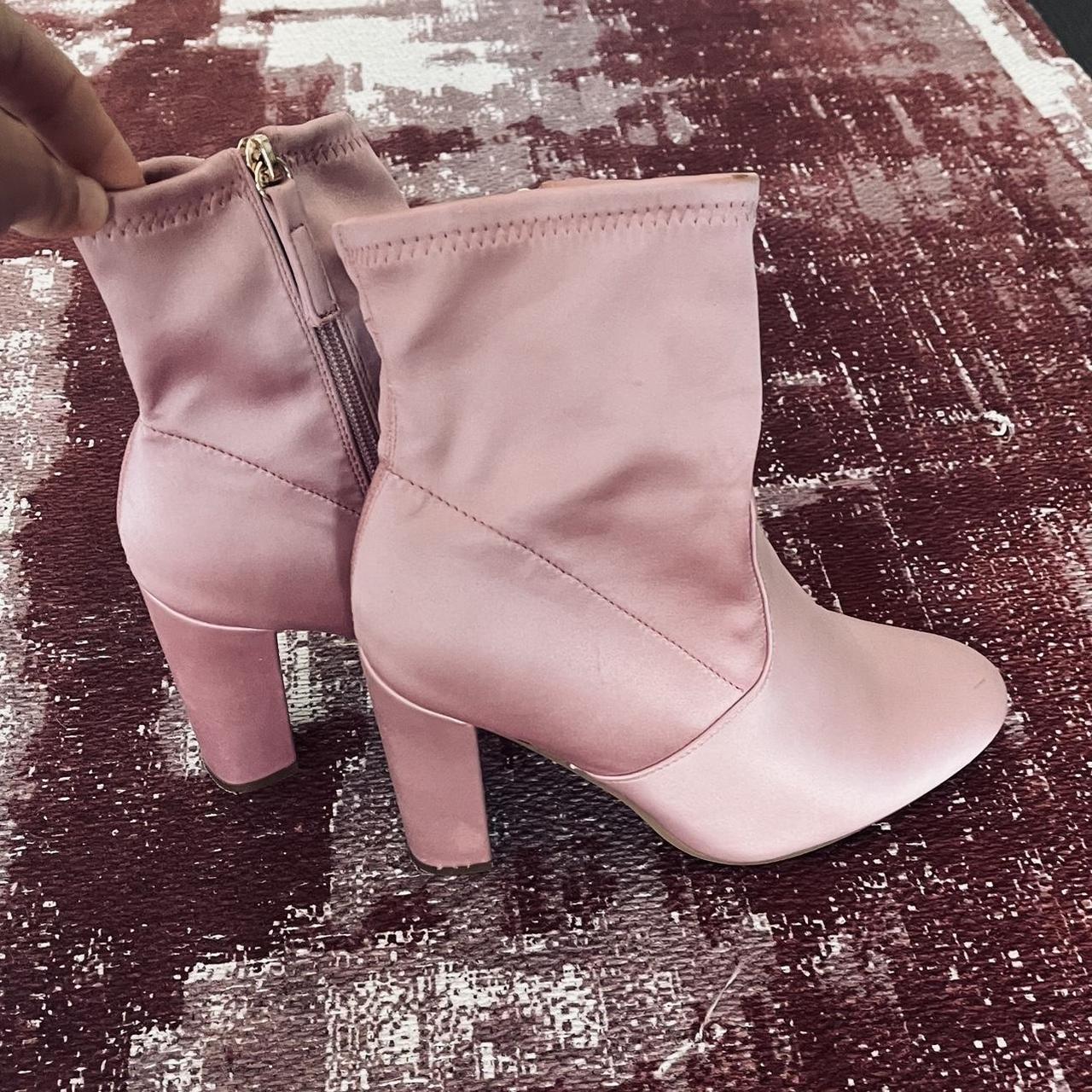 Pink boots size AU9, super cute!!! - Depop