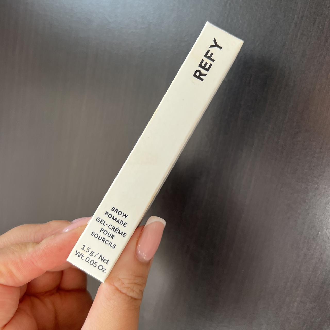 Refy brow pomade shade dark - not the right shade... - Depop