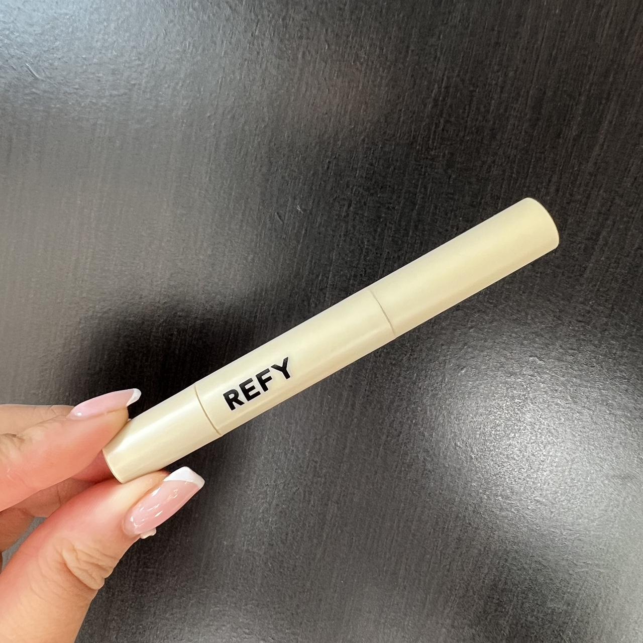 Refy brow pomade shade dark - not the right shade... - Depop