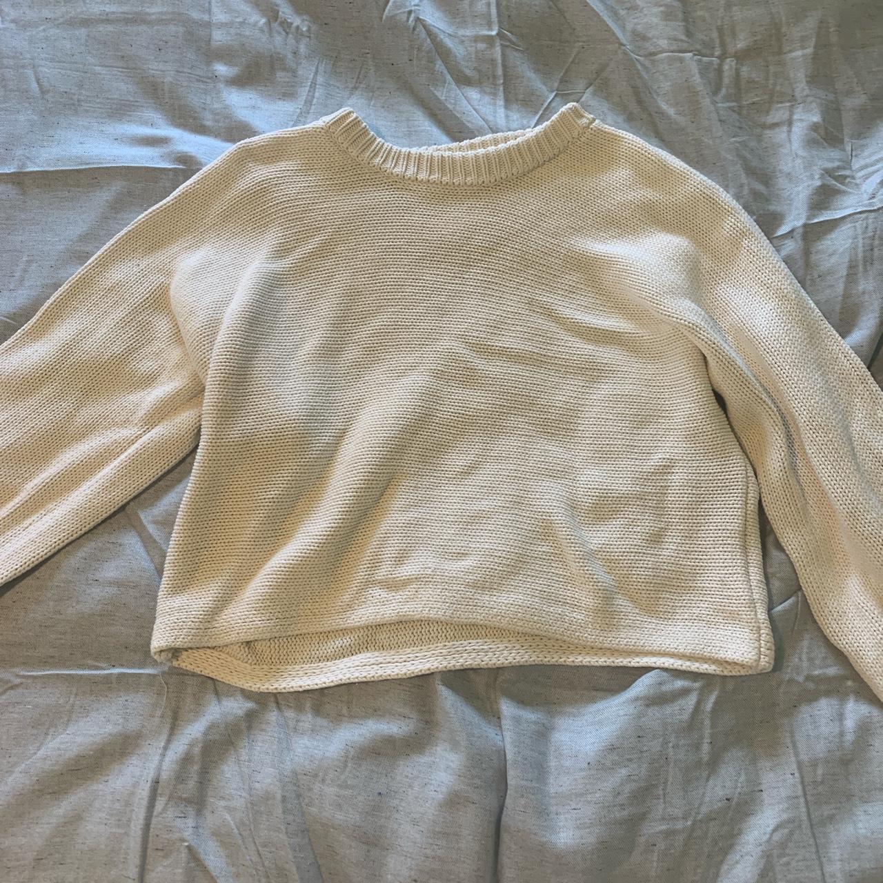 Super cute and oversized white knit jumper #sweater... - Depop