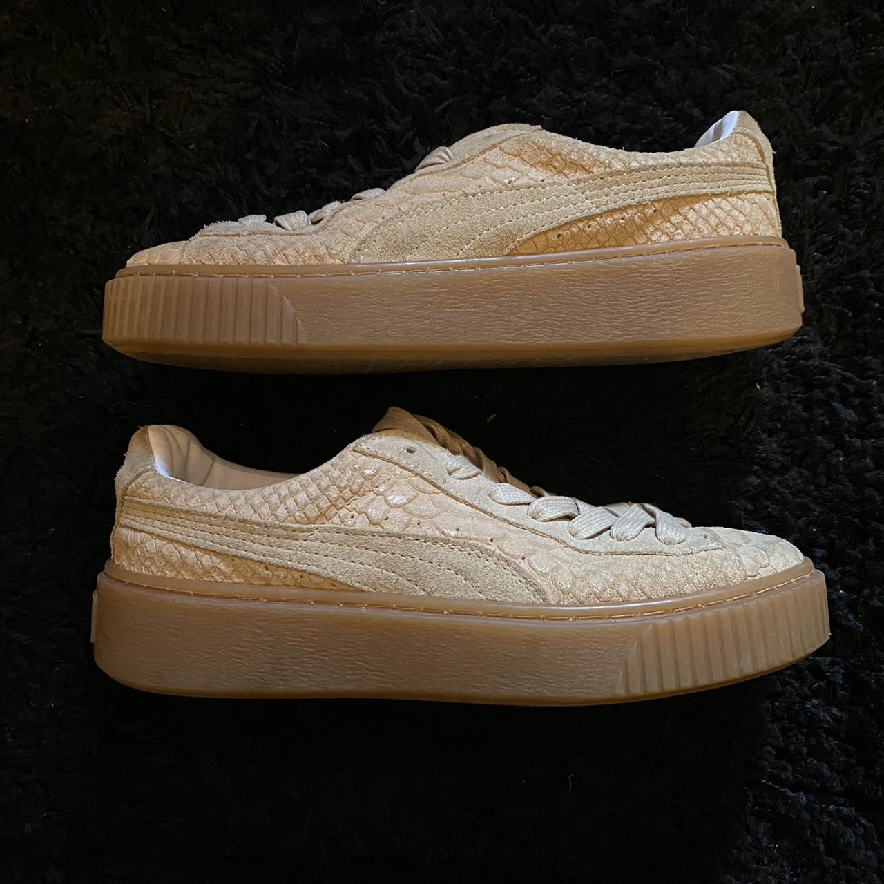 Puma Women's Tan Trainers | Depop