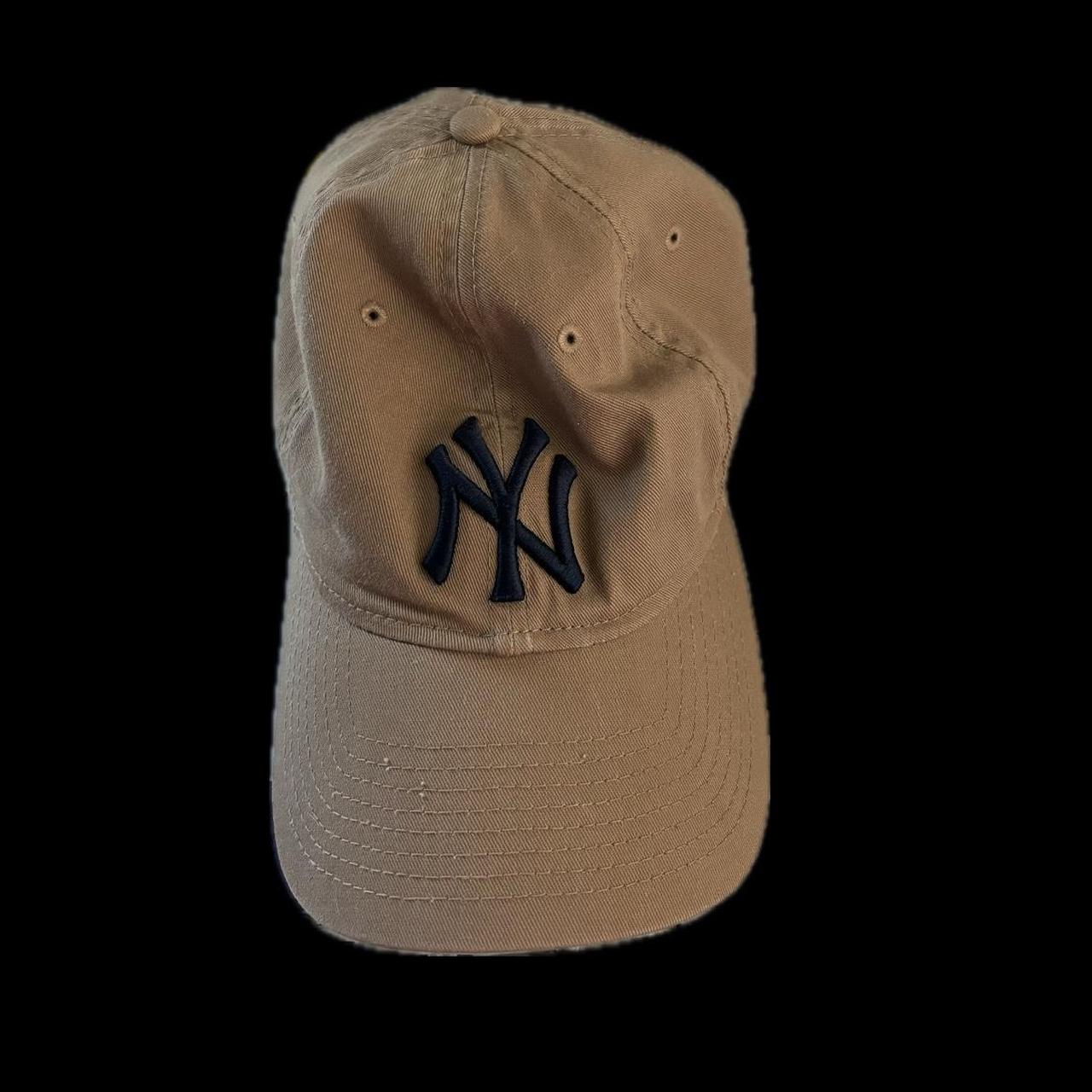Tan New York Yankee adjustable baseball cap Great... - Depop