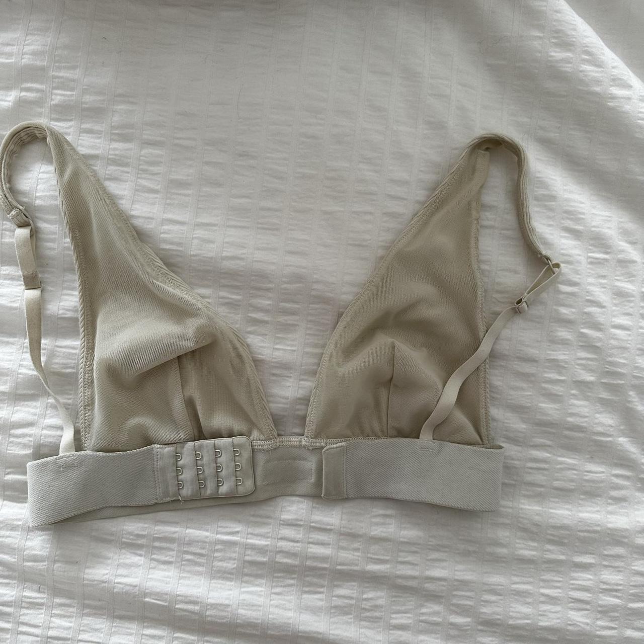 Skims Women's Cream Bra | Depop