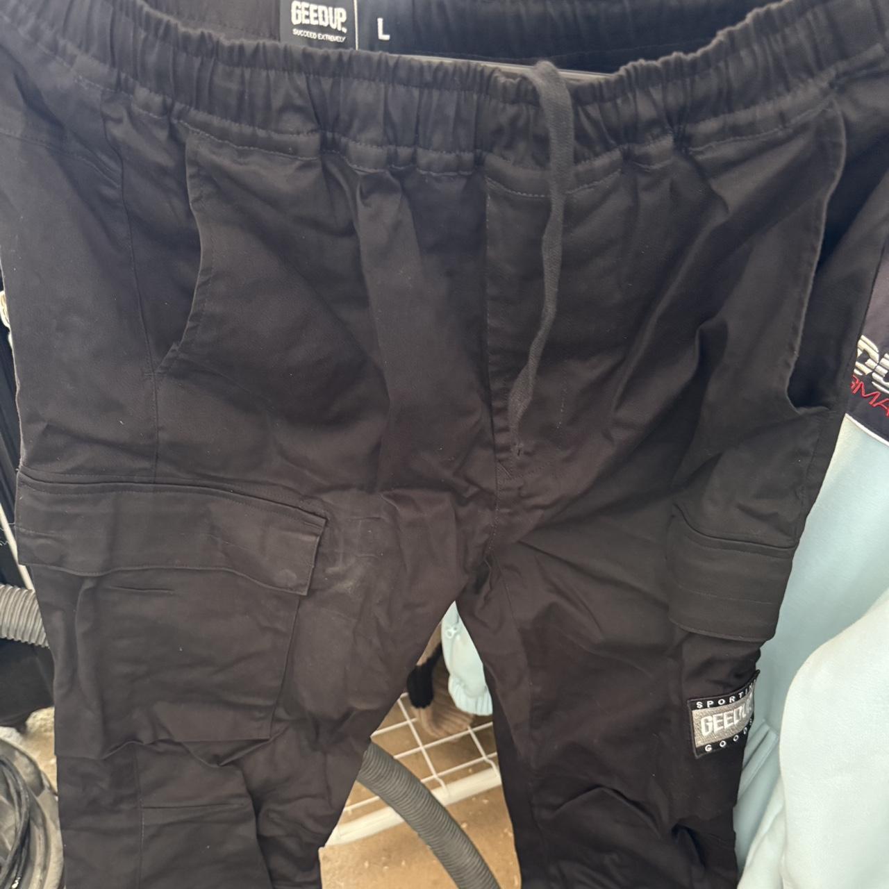 GEEDUP BLACK CARGO PANTS Size: L | Depop