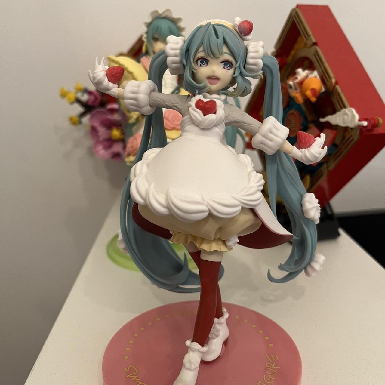 hatsune miku sweet sweets figure in perfect... - Depop