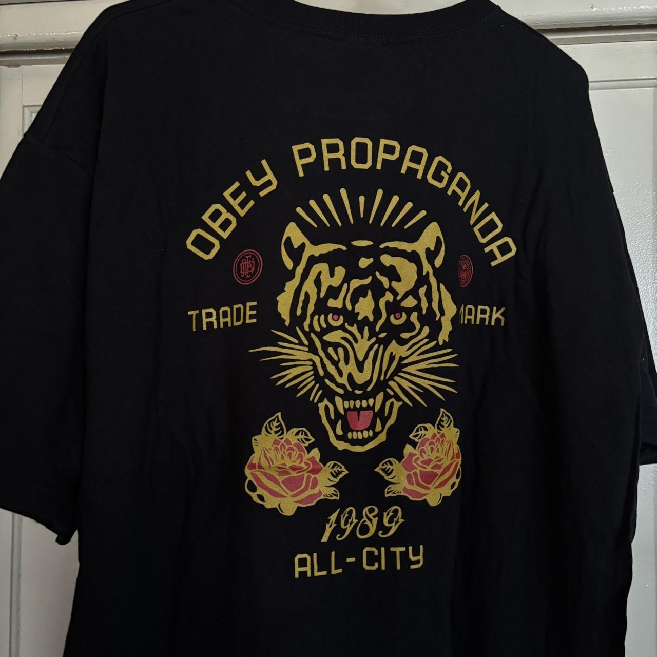 OBEY GRAPHIC TEE - rarely worn - size XL #obey... - Depop