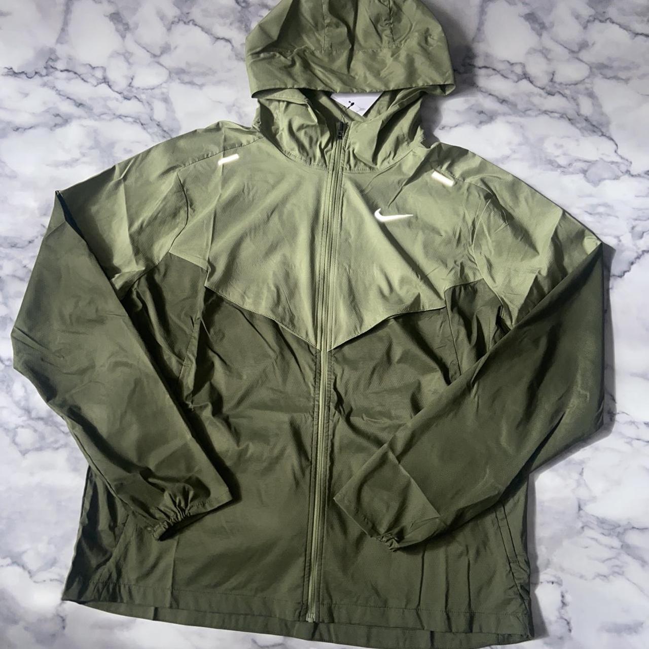 Nike Men's Green and Khaki Jacket | Depop