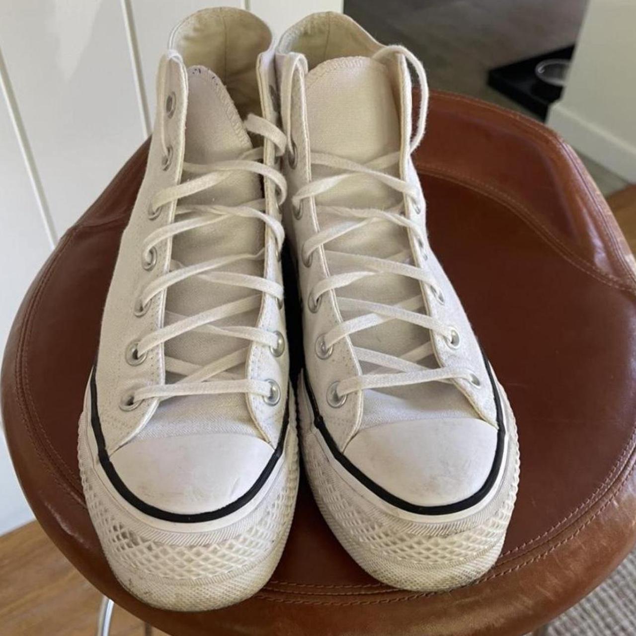 platform white converse worn but still in great... - Depop