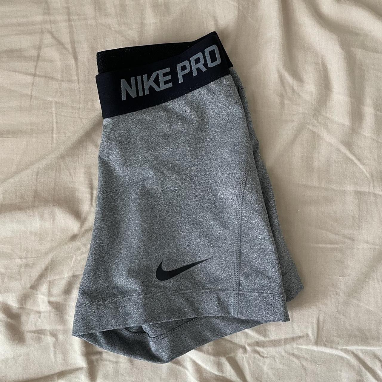 Gray Nike pros in size XS! Super flattering Barely... - Depop