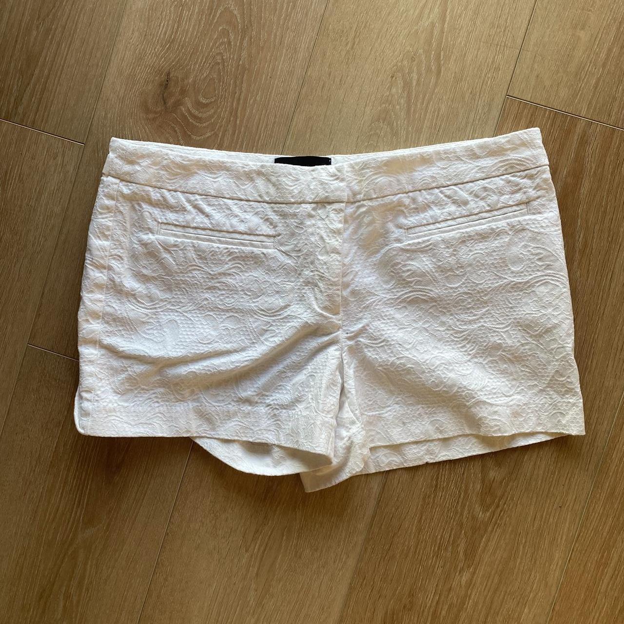 Cynthia Rowley shorts. Cool detailing. In great... - Depop