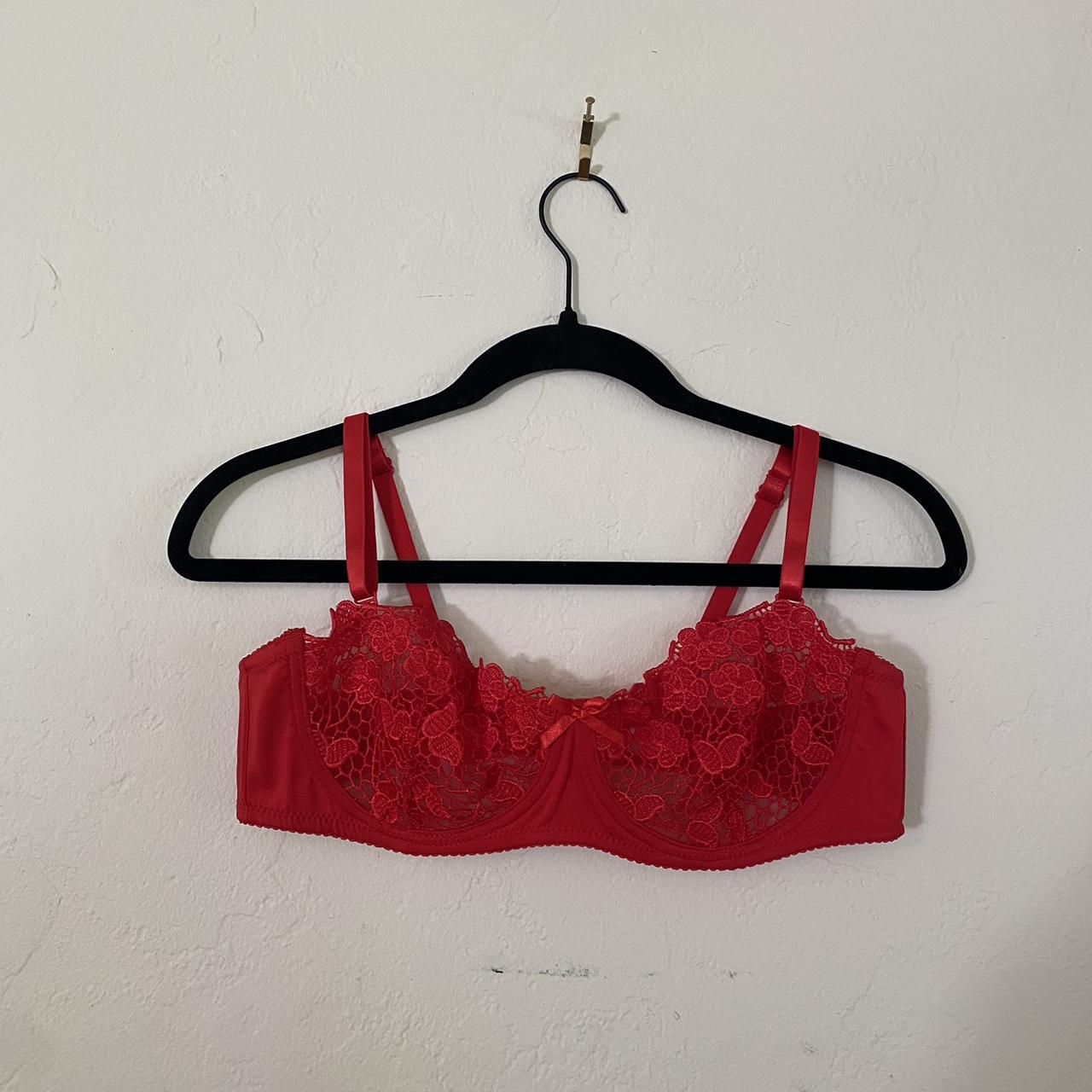 Vogue Secret lace bra. Hard to read but it’s a 40A... - Depop
