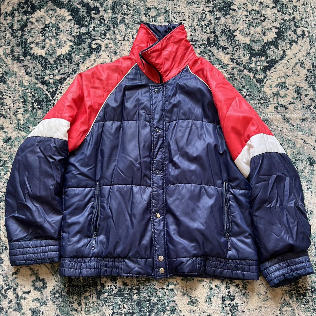 Vintage puffer jacket, fit is medium/large Unsure... - Depop