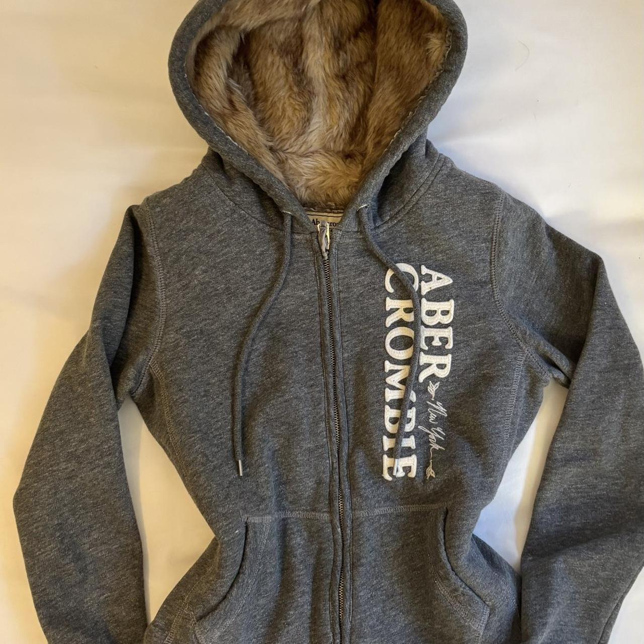 Grey Abercrombie & Fitch zip-up hoodie with faux fur... | Depop