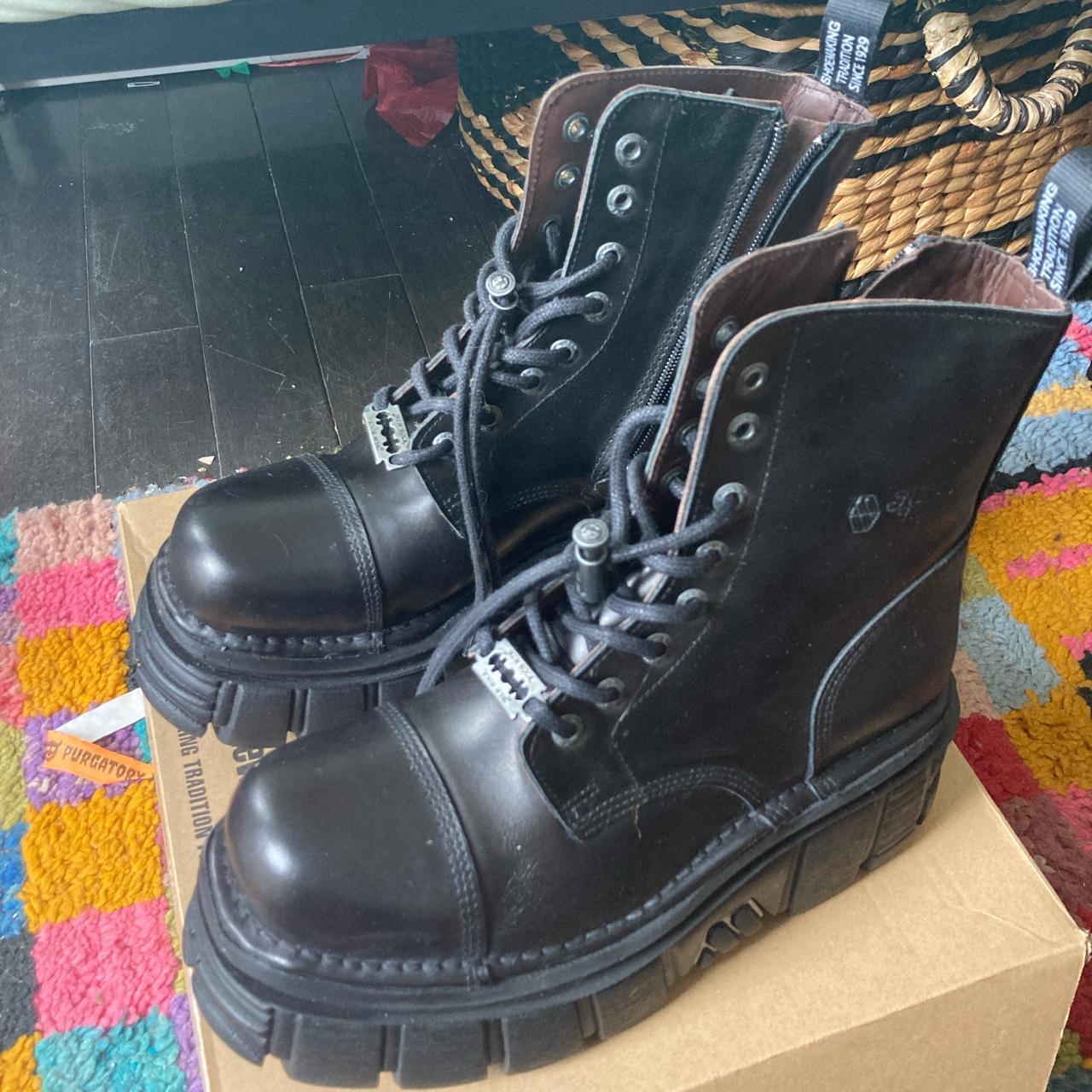 New Rock Women's Black Boots | Depop