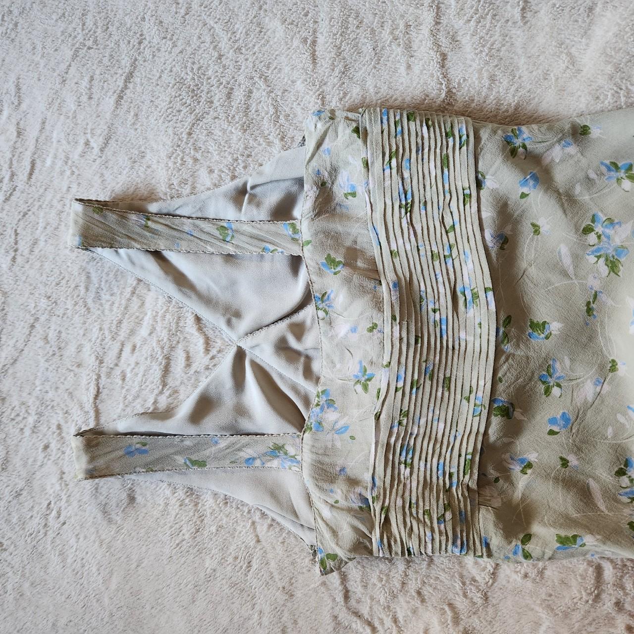 Real silk light green cottagecore fairy dress 🌿 ️... - Depop