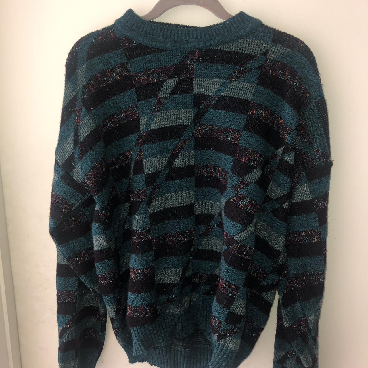Retro arcade feeling sweater,, no tag fits like a... - Depop