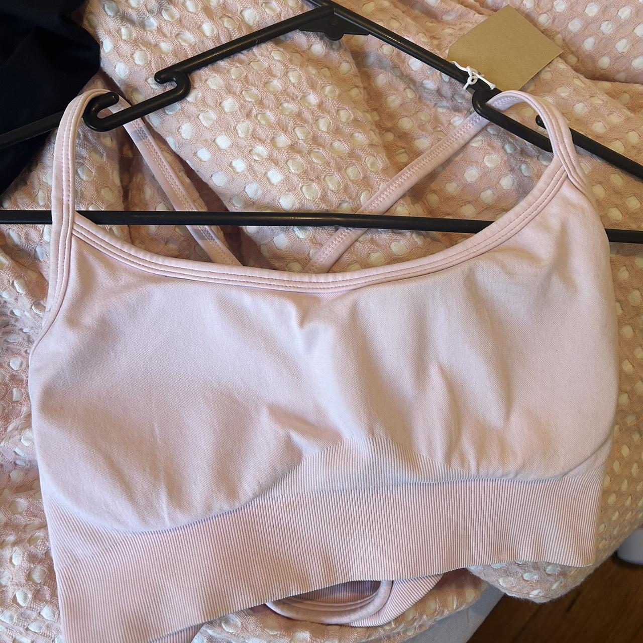 kikiva collective baby pink sports bra💞 -size s... - Depop