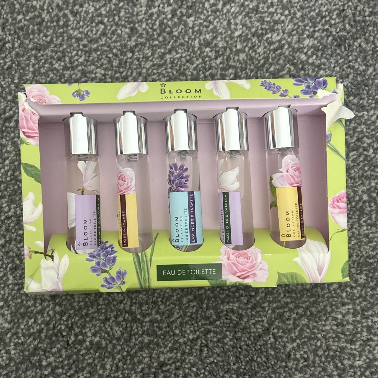 Miniature perfume set with 5 mini perfumes/eau de... - Depop