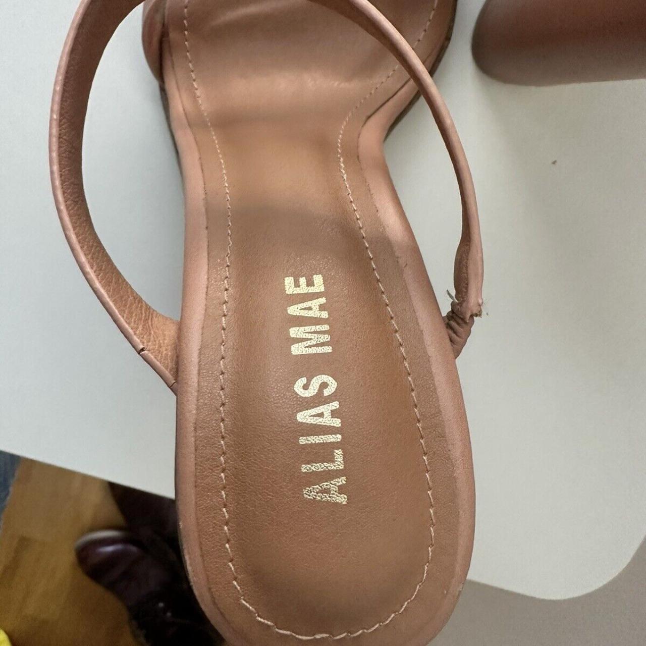 Alias Mae Amina Mule (REVOLVE) Tan Women Heel 36... - Depop