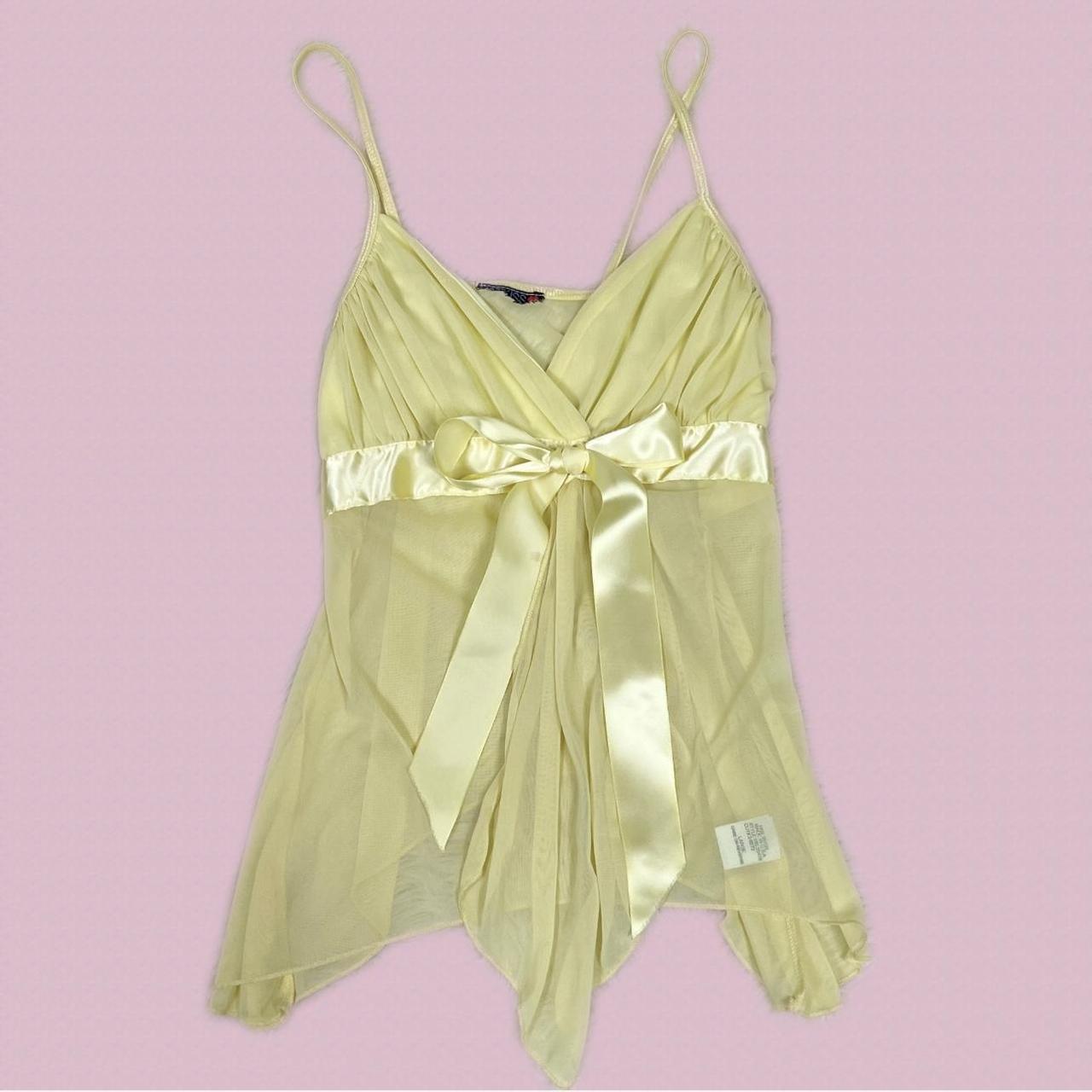 Y2K vintage light pastel yellow flowy sleeveless... - Depop