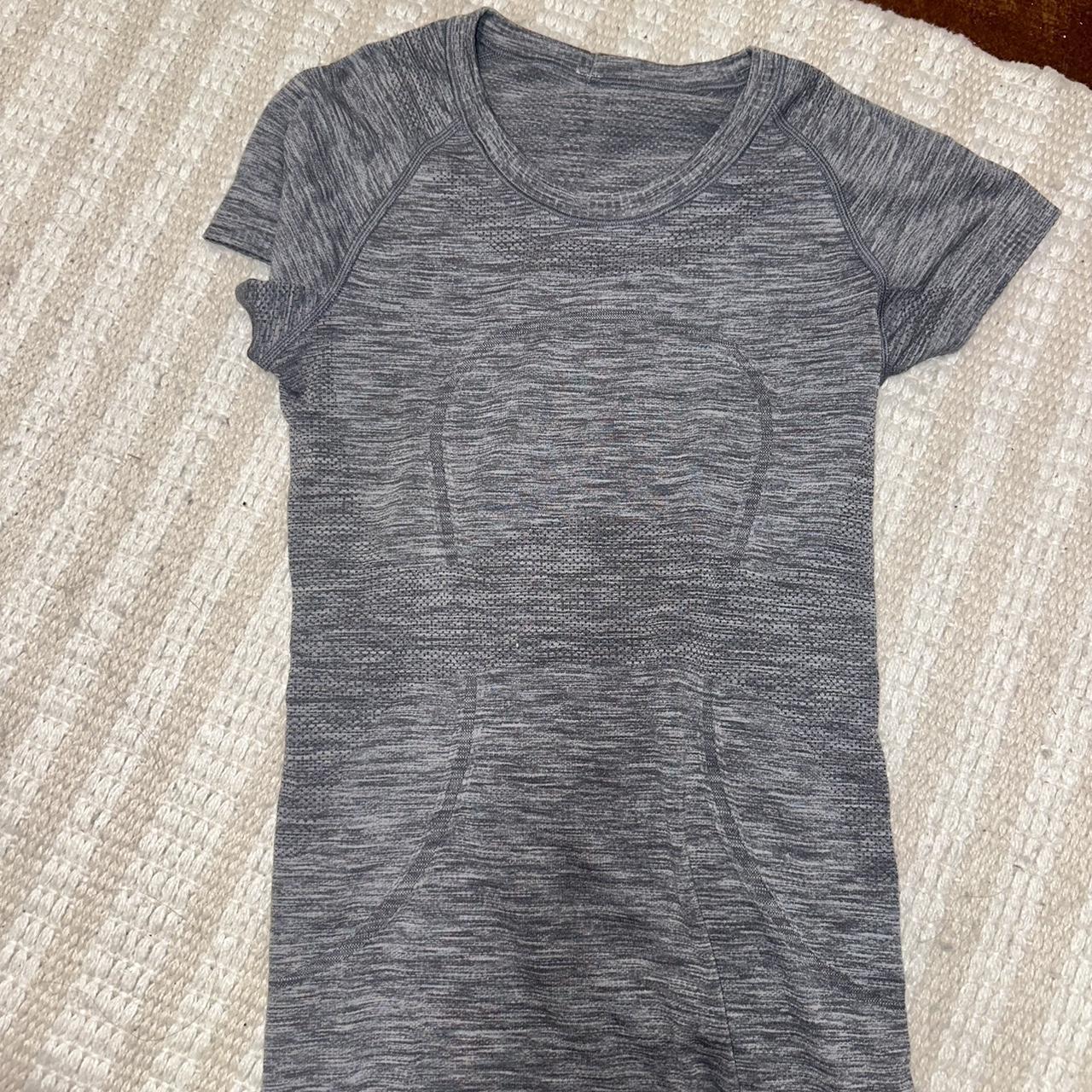 Lululemon Swiftly Tech Short Sleeve Grey and size 4 - Depop