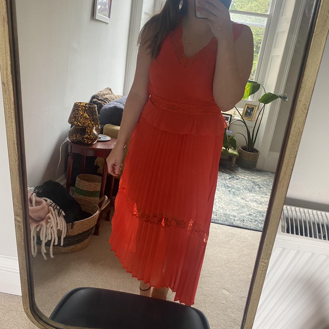 Ruffled Zara Midi Dress perfect for summer... - Depop