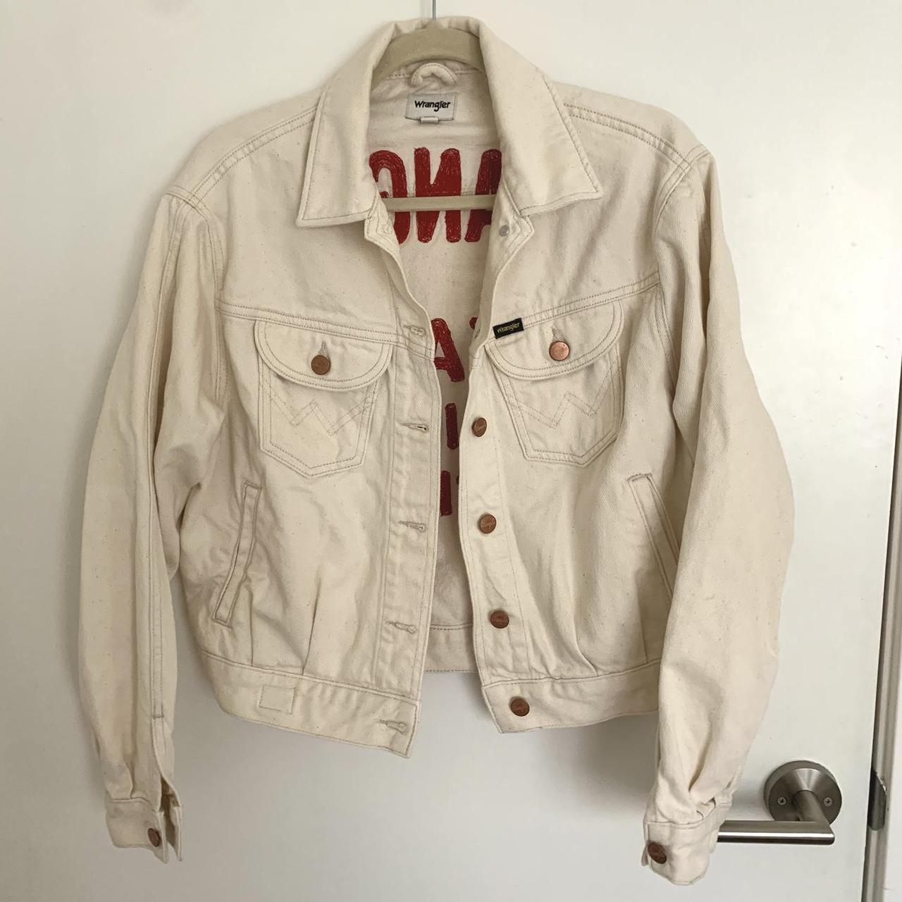 Super rad Wrangler cream denim jacket with an... - Depop