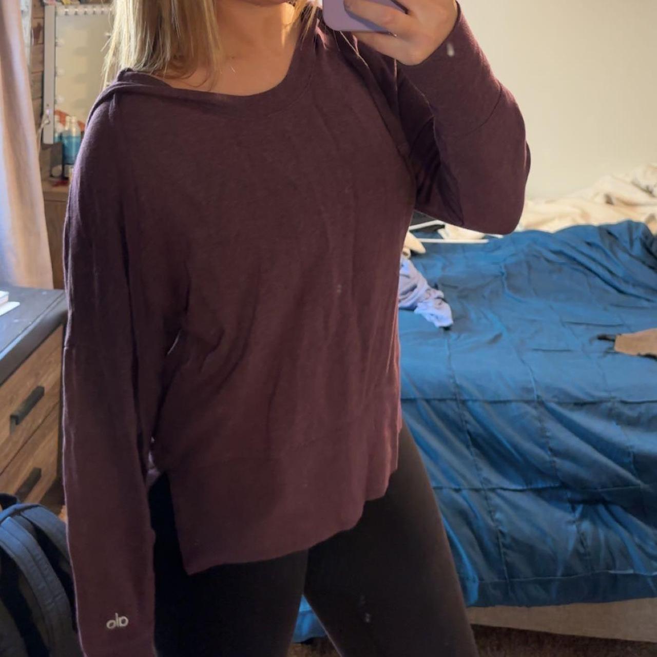 Alo sweater #aloyoga - Depop