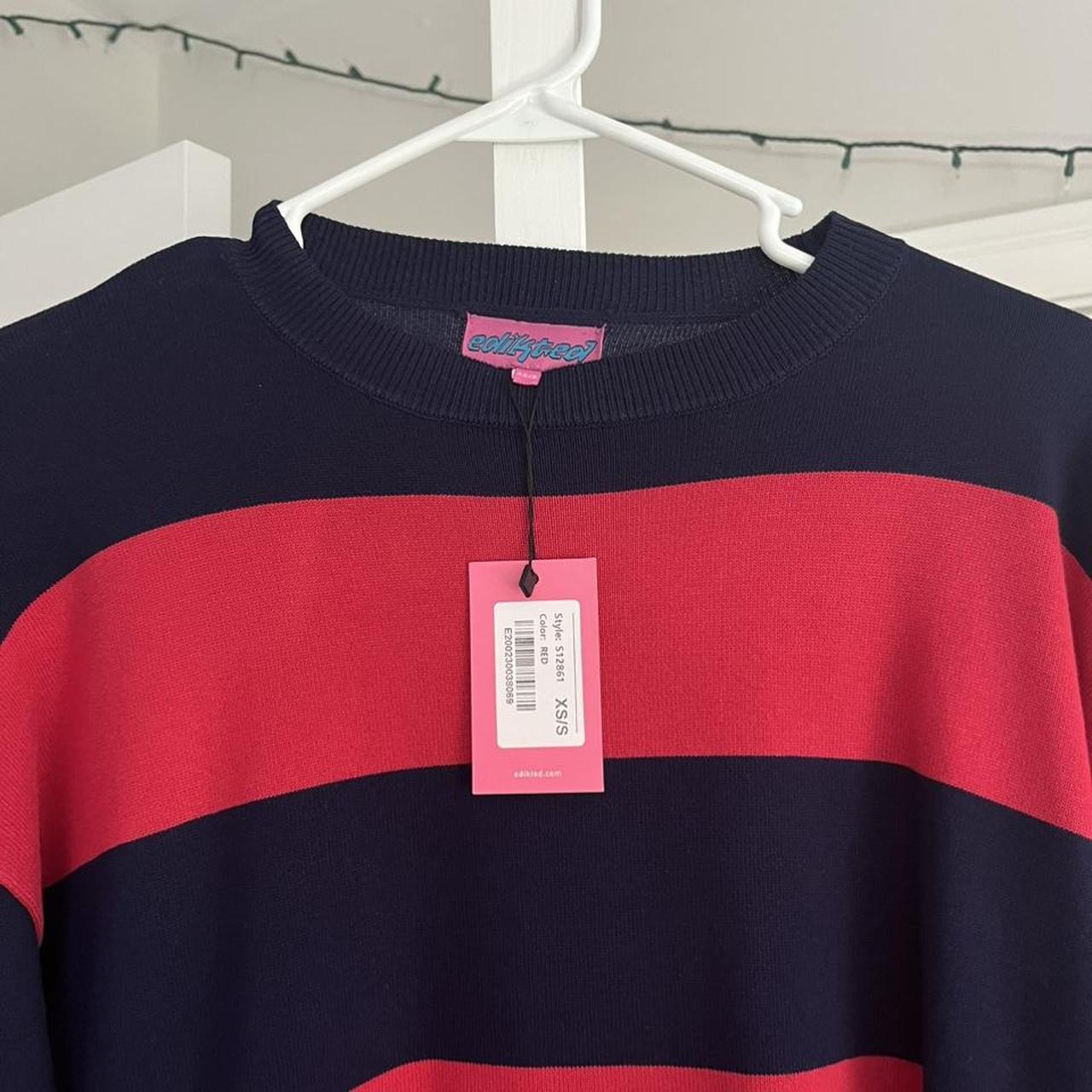 Edikted Long Sleeve - size is a xs/s but oversized - Depop