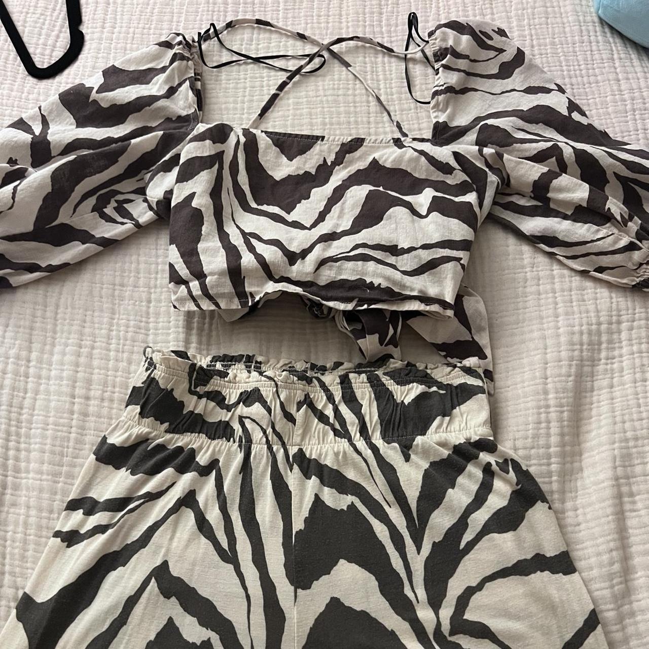H&M set pants and shirt. Shirt is open back and can... - Depop