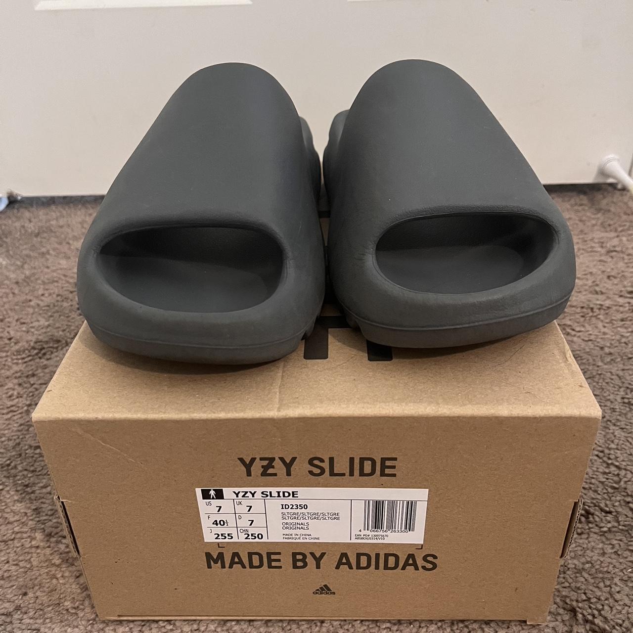 Yeezy Women's Slides | Depop