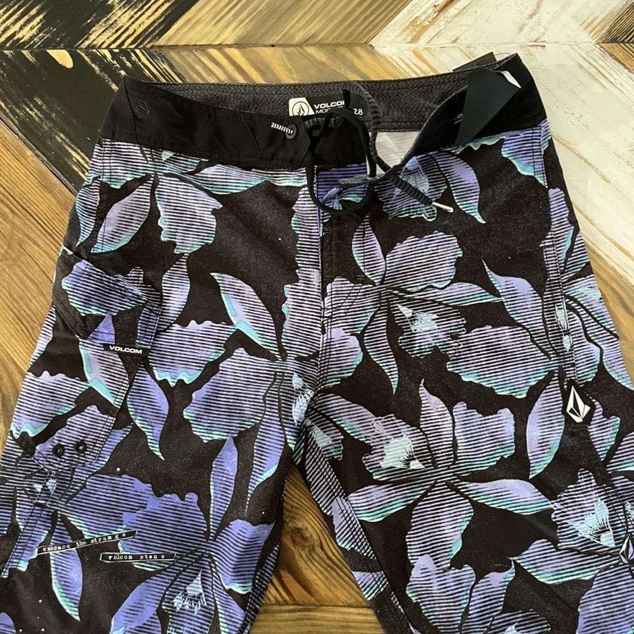 Volcom Men's | Depop
