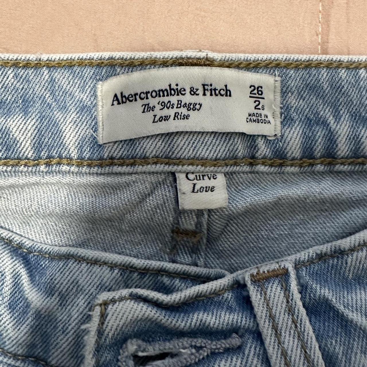 Abercrombie 90s Low Rise Baggy Jeans CURVE LOVE Size... - Depop