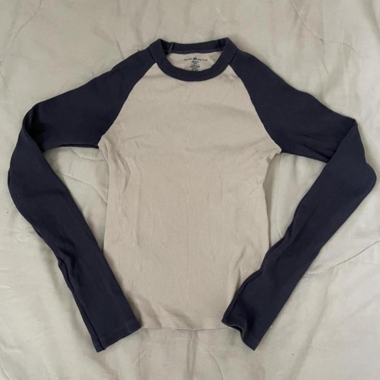brandy melville bella top - Depop