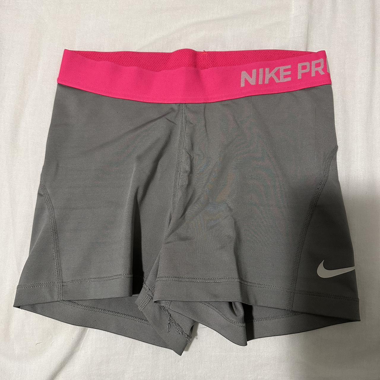 nike pro size small #activewear #nikepro - Depop