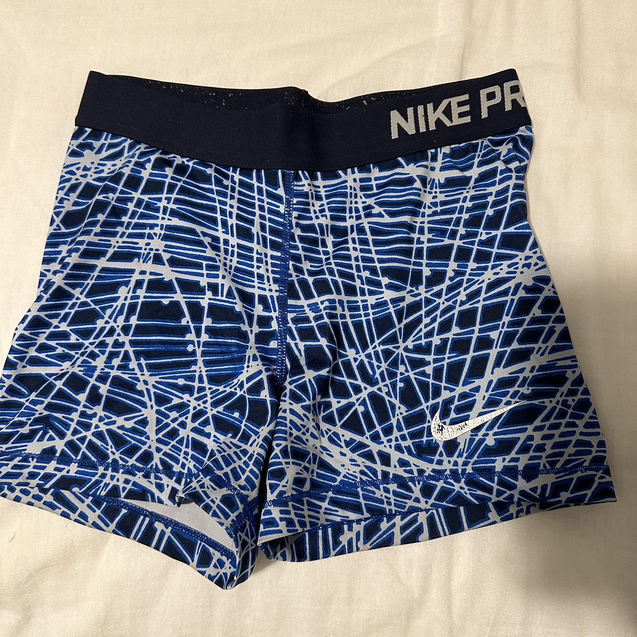 nike pro size small #nike #activewear #nikepro - Depop