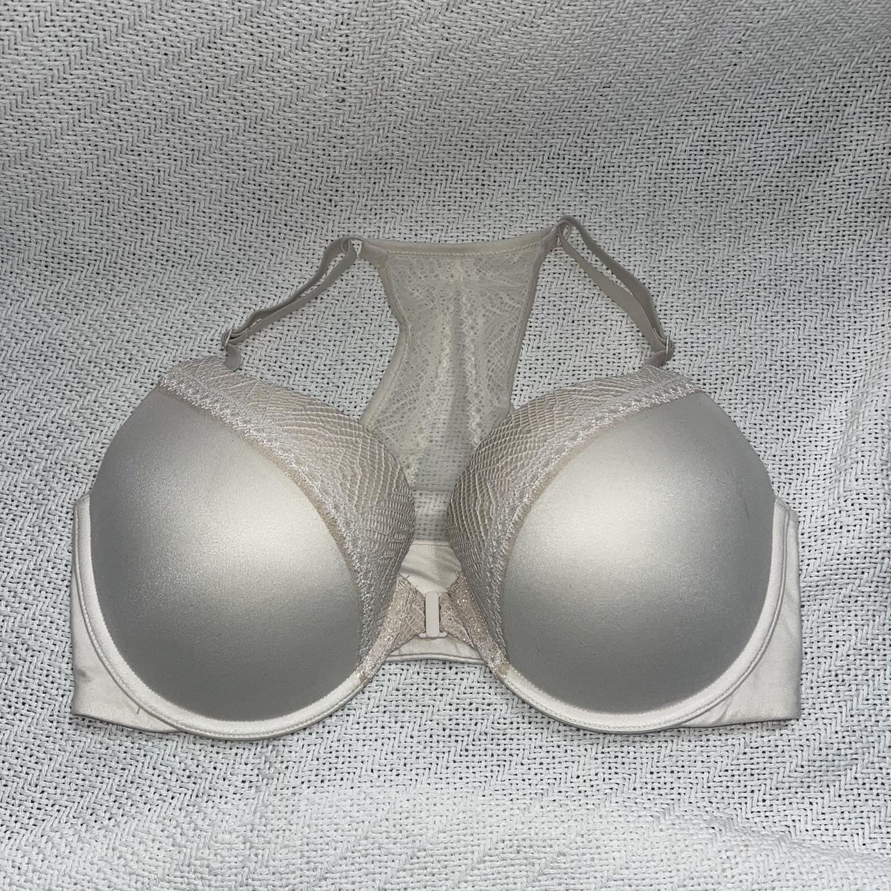 VICTORIA’s SECRET PADDED RAZOR BACK BRA SIZE... - Depop