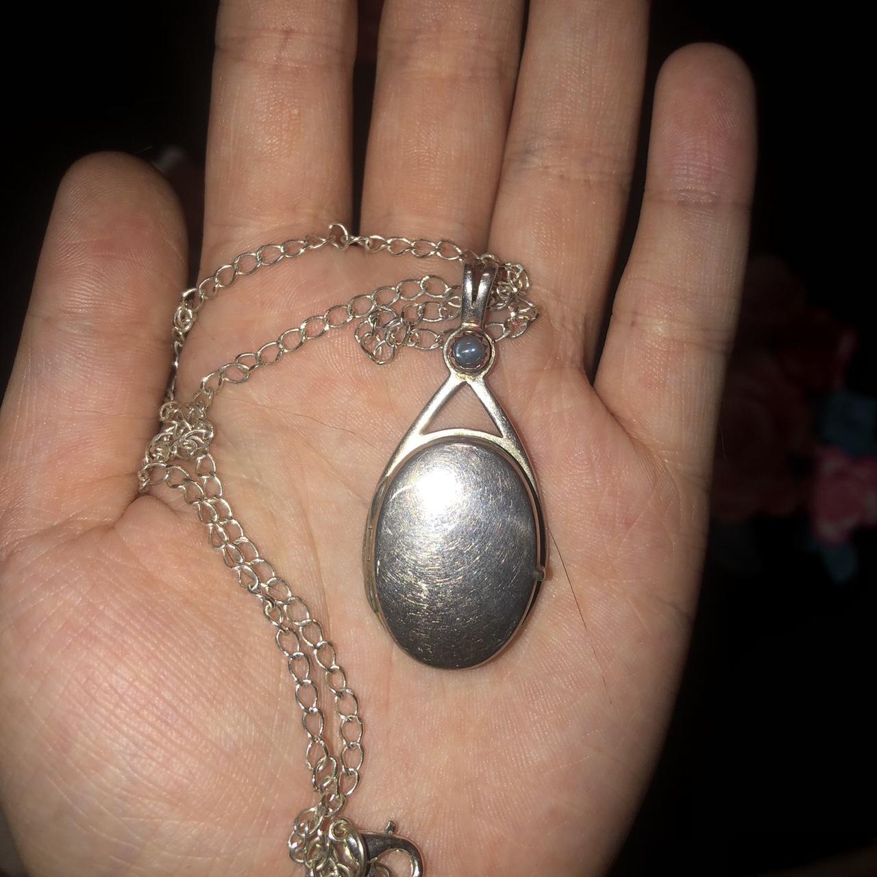 H2O Cleo’s locket :) live out ur mermaid dreams w... - Depop