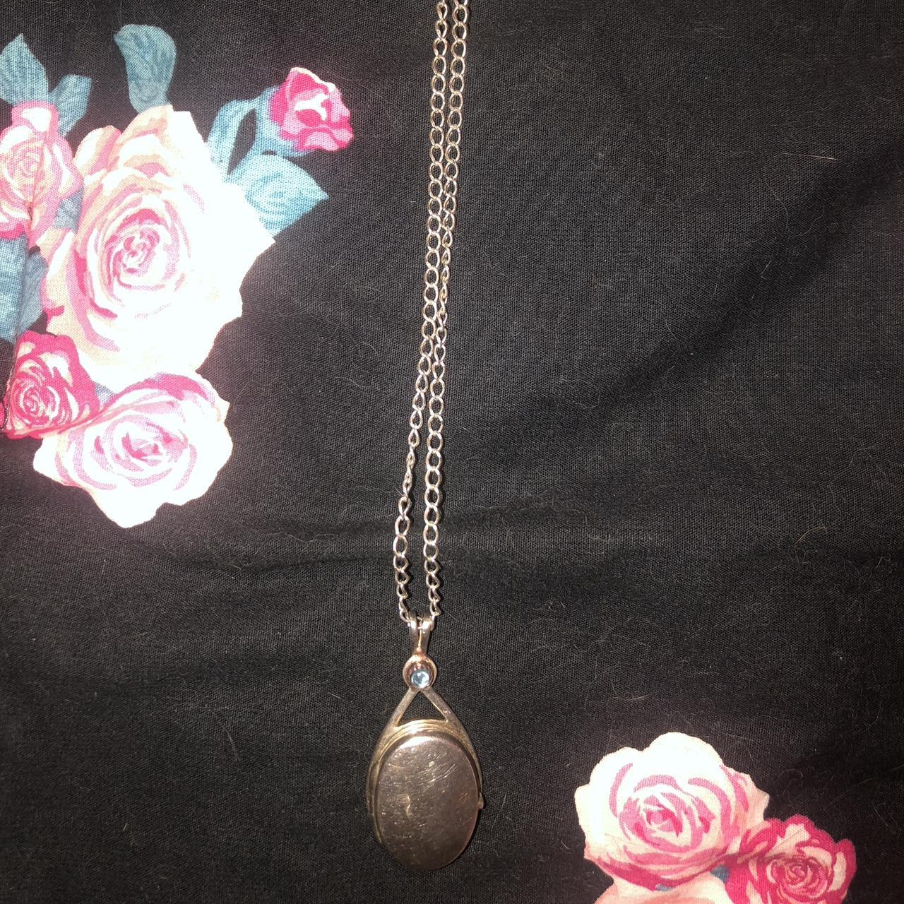 H2O Cleo’s locket :) live out ur mermaid dreams w... - Depop