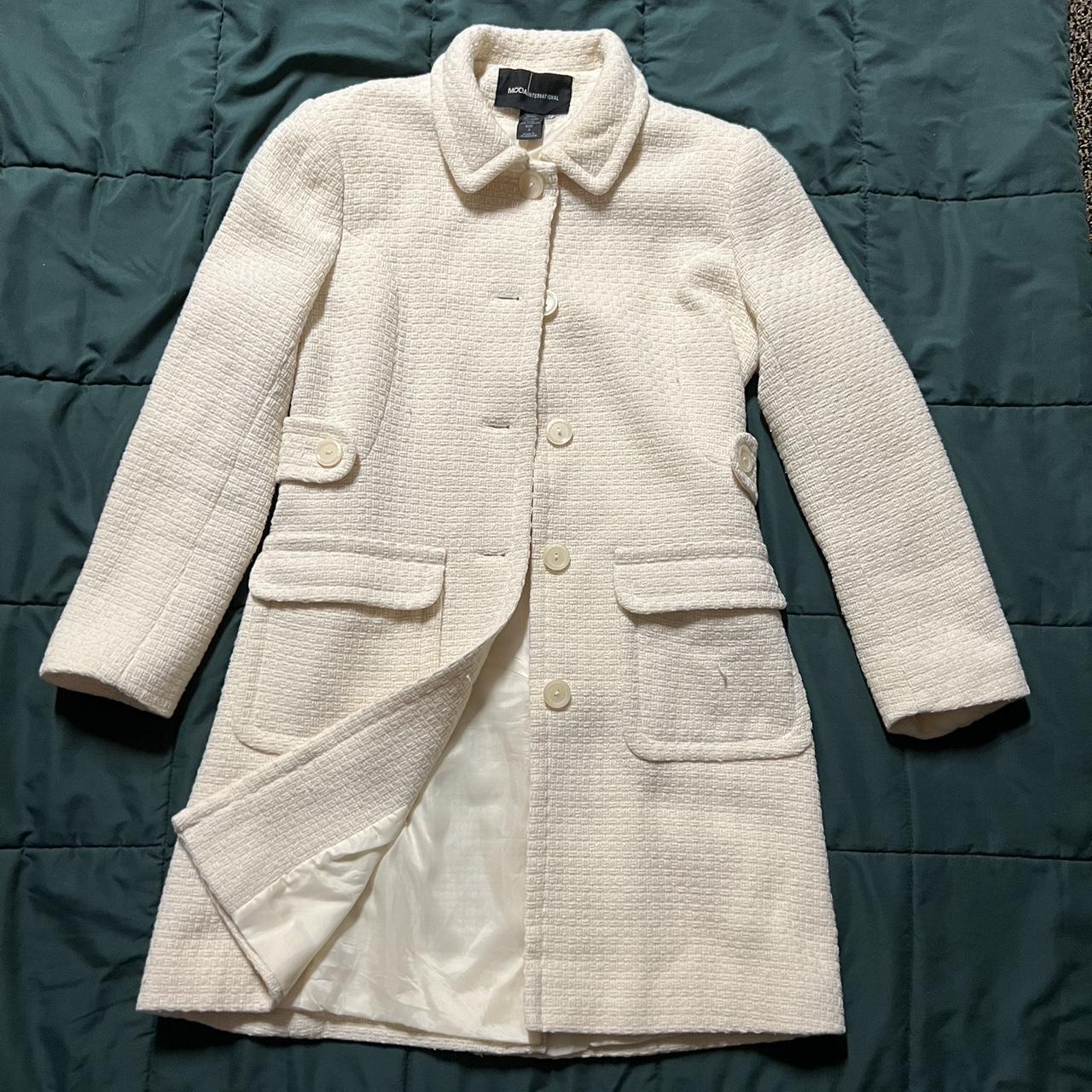 Moda international coat button up - Depop