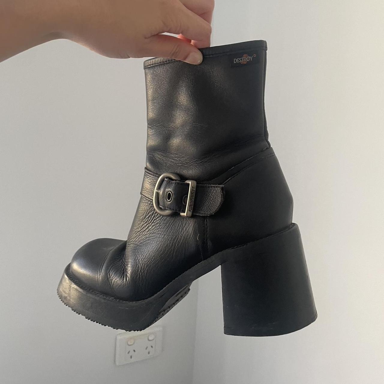 Vintage chunky destroy boots Size AU 8, in such... - Depop
