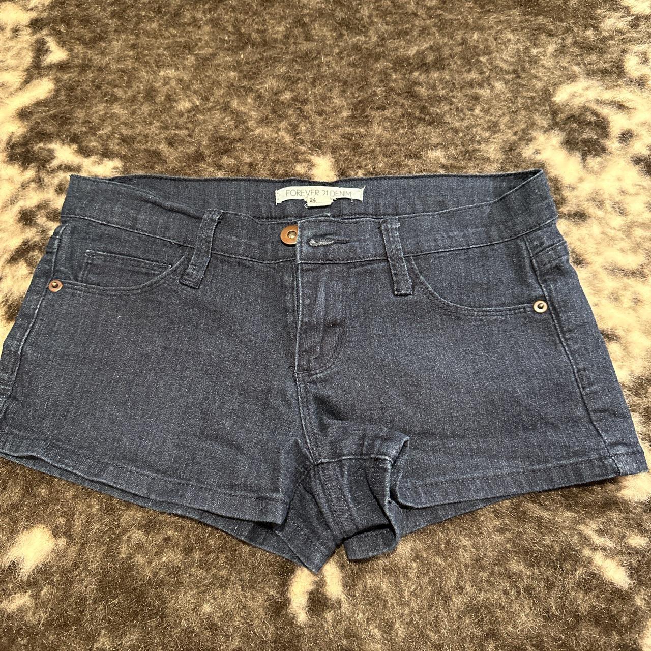 Vintage forever 21 shorts Slight stretch Makes the... - Depop