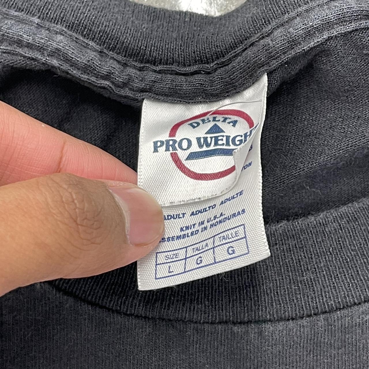 Vintage I Smoke Tag Large Fits more like a Medium... - Depop