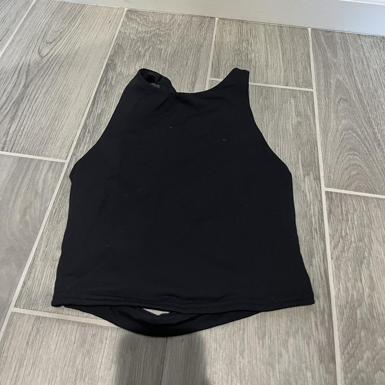 Really pretty ALO top! Like new only worn a few times - Depop