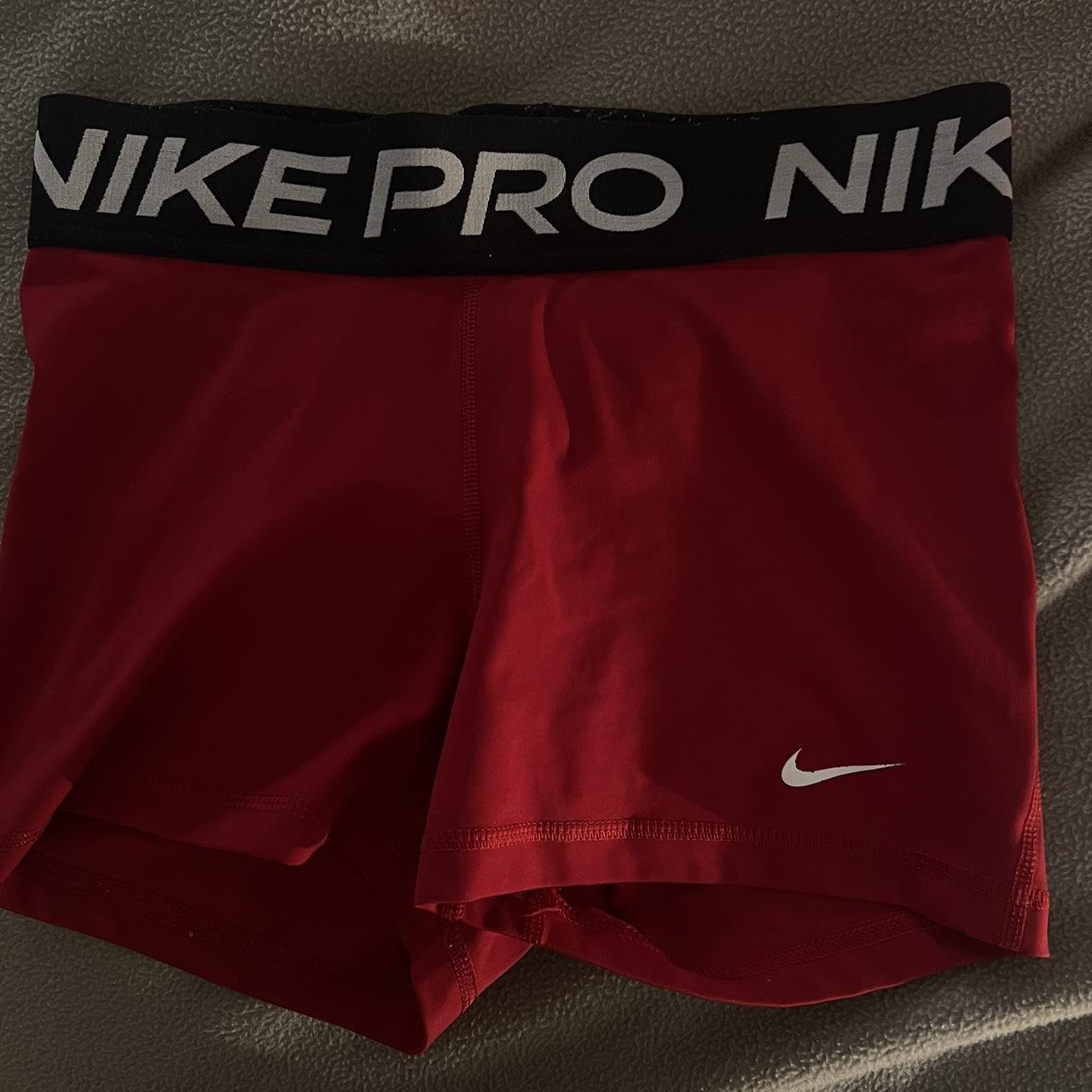 Red nike pros - Depop