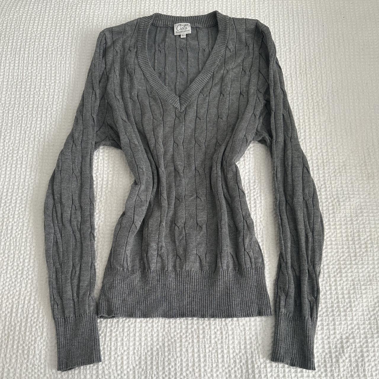 Grey cable knit sweater in size large but i am small... - Depop