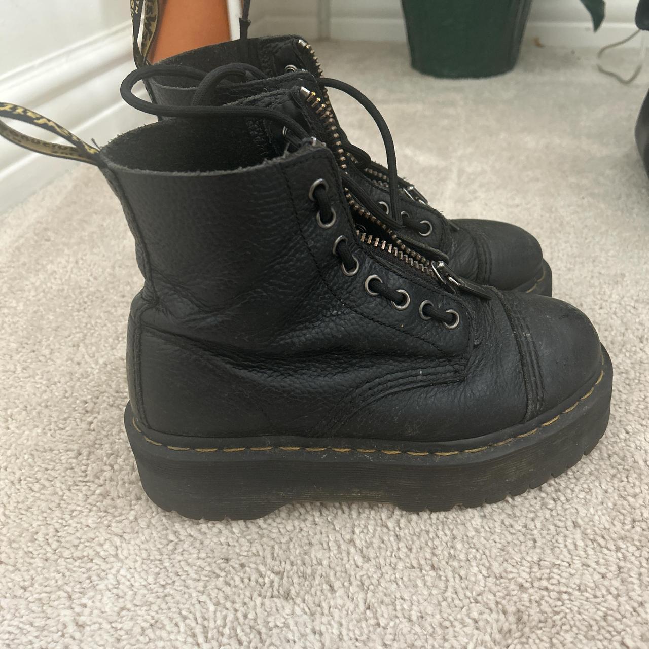 Doc Martin platform shoes!! Size 7.5 in great... - Depop